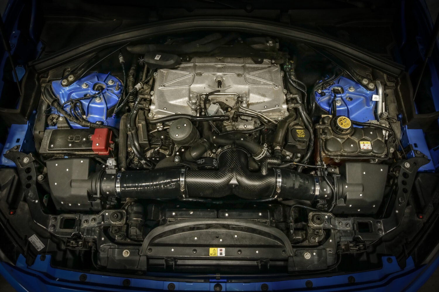 Jaguar F-Pace SVR Carbon Fiber Intake Center Section - Velocity ...